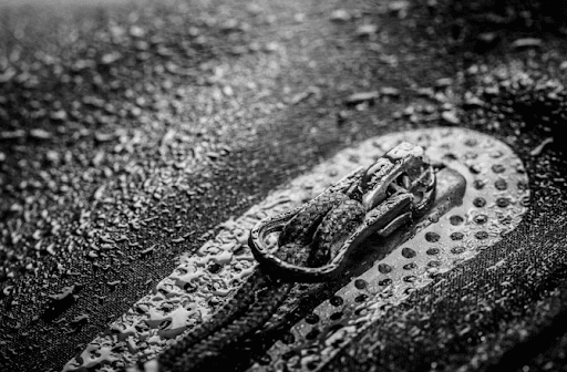 4 Ways To Make Work Boots Waterproof At Home - Ultimate Guide